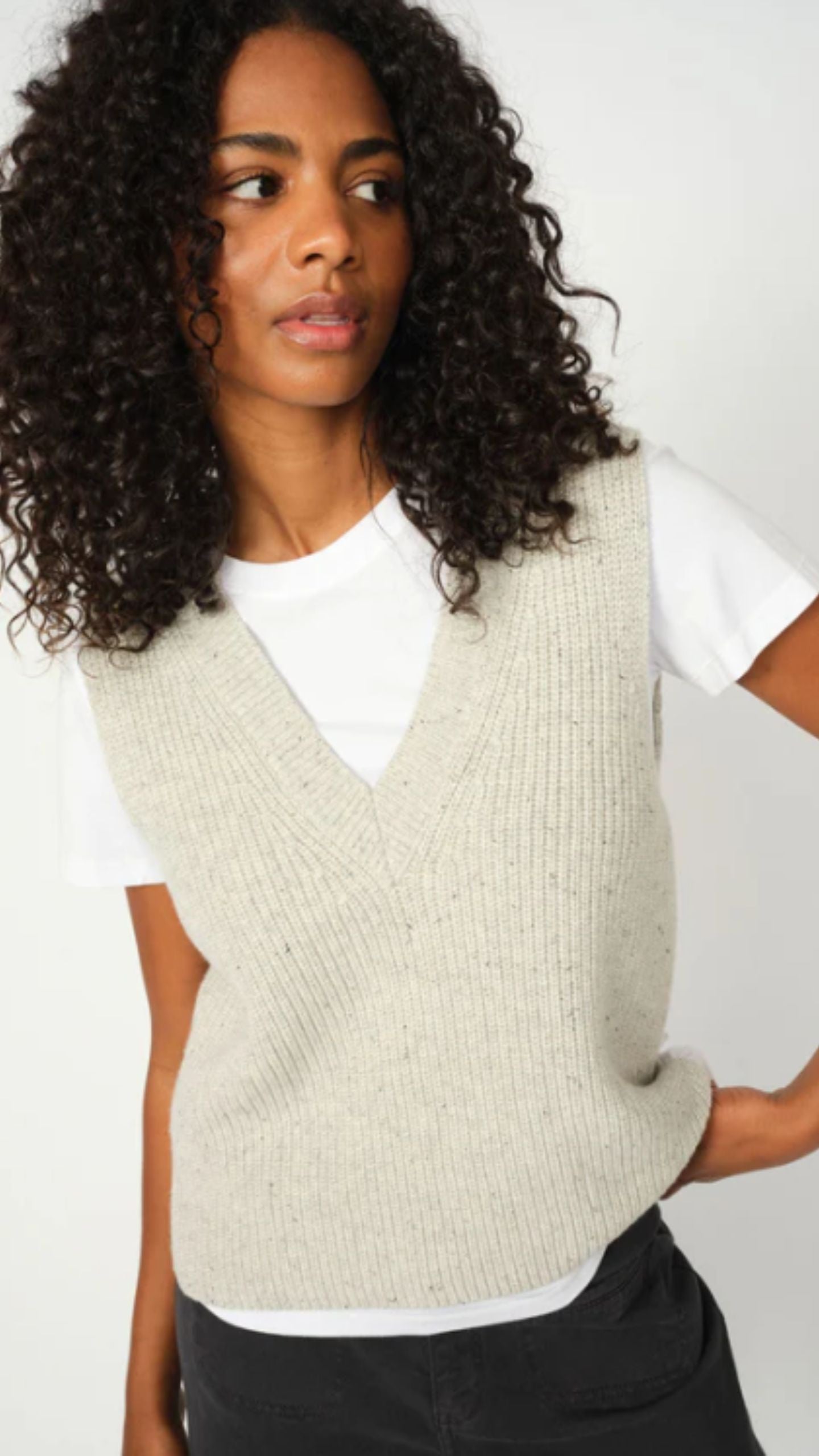 Zhara Thyra Knit Vest – Chalk & Charcoal