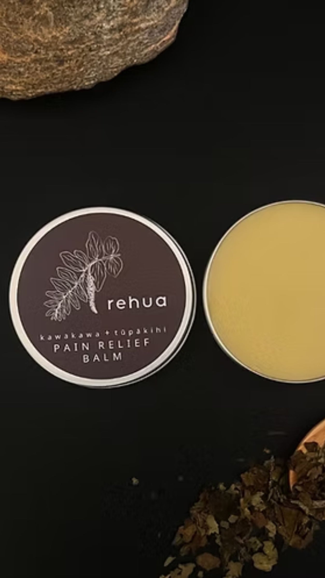 Kawakawa & Tupakihi Pain Relief Balm – Chalk & Charcoal